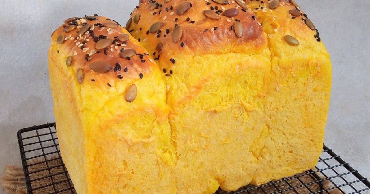 Resep Pumpkin Bread (Roti Labu Kuning) oleh Baking With 'Otang' - Cookpad