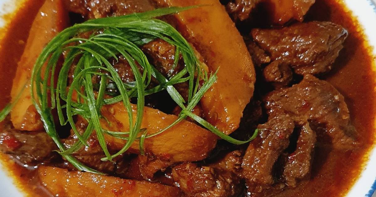 Resep Semur daging kentang oleh Mie Mie Liem - Cookpad
