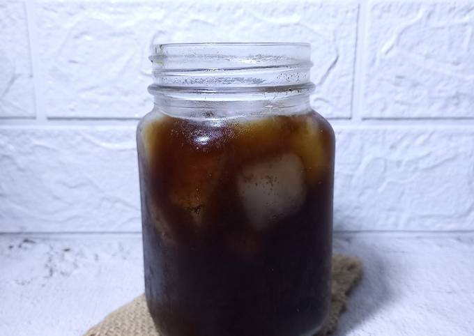 Resep Es Kopi Gula Aren oleh Dapoer_Anoe (Anugrah) - Cookpad