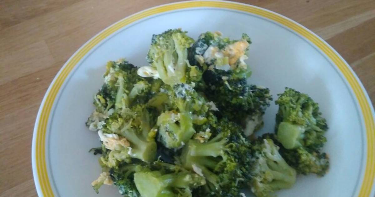 Brócoli con huevo Receta de Jesus Herrero- Cookpad
