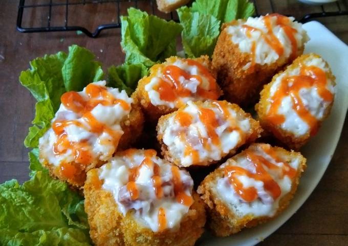 Resep Roti tawar goreng isi sosis oleh Mak Win - Cookpad