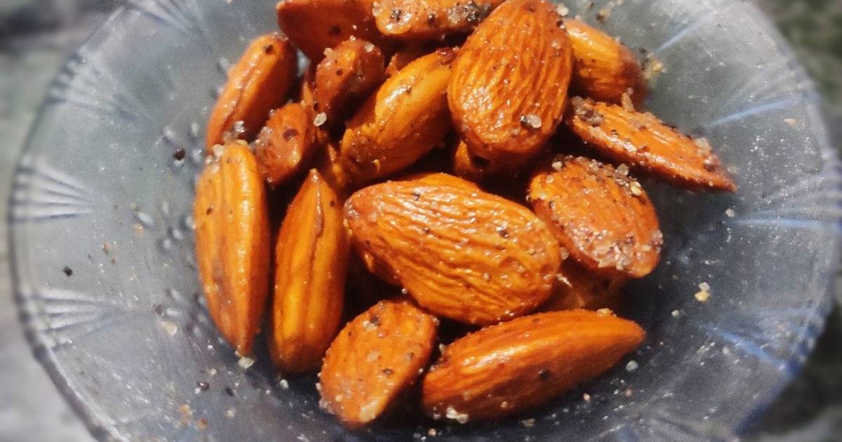 रोस्टेड बादाम (Roasted Badam recipe in hindi) रेसिपी बनाने की विधि in ...