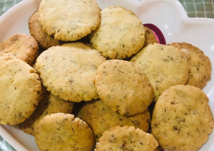 Resep Cheesy broccoli cookies oleh Anisa Wrisnijati - Cookpad