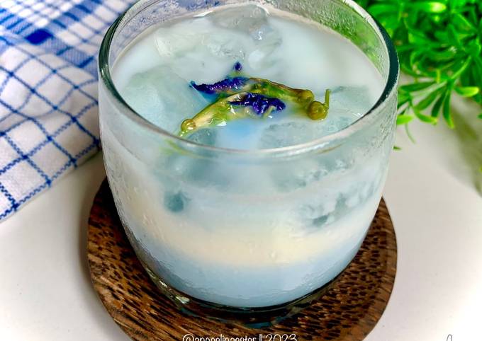 Resep Es Susu Bunga Telang oleh Anggelina Ester Jesica - Cookpad
