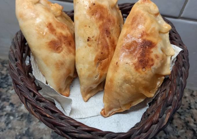 Empanadas De Pollo Súper Jugosas 🤩 Receta De Nati Diaz Cookpad