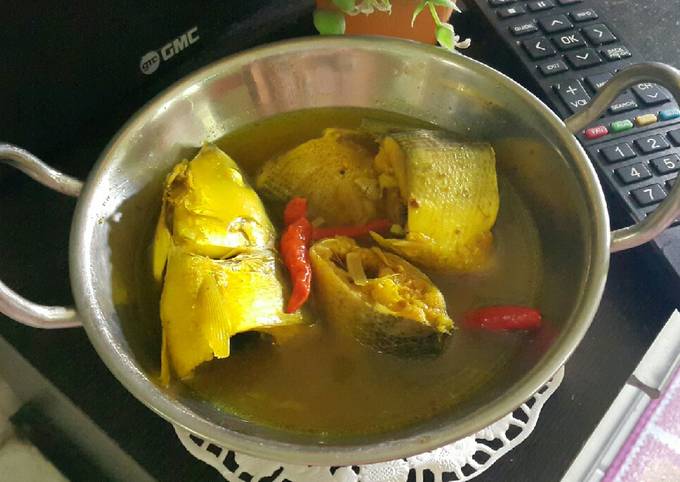 Resep Nasu Bale Bolu (Bandeng Pallumara) oleh Ita Darwis - Cookpad