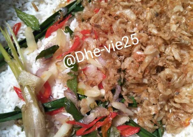 Resep Nasi liwet udang rebon oleh Devi Arista - Cookpad Resep Nasi liwet udang rebon oleh Devi Arista - Cookpad