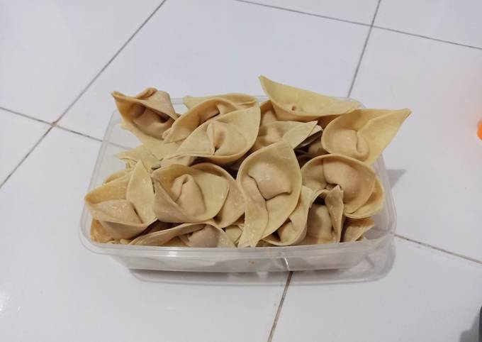 Resep Pangsit Isi Ayam & Wortel oleh Vini - Cookpad