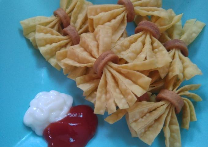 Resep Pangsit sosis pita oleh Dewy Naadhiet - Cookpad