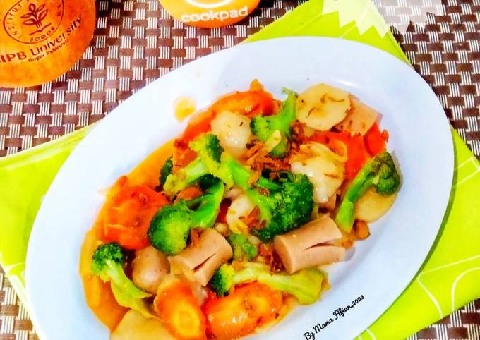 Resep Cah Brokoli Baso Sosis oleh Lanjarsih/Mama Fifian ...