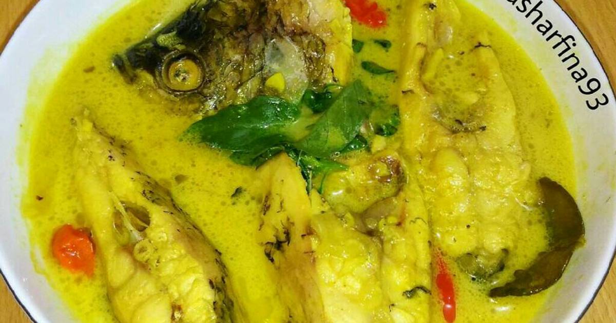 Resep Ikan gurame kuah kuning (gule) oleh Adelia Sharfina - Cookpad