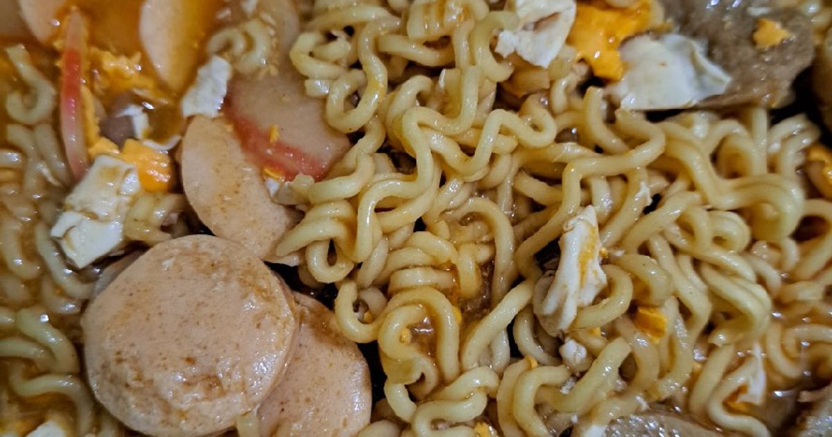 Resep Seblak Mie Bak Sos Praktis oleh Laras Sati👌 - Cookpad