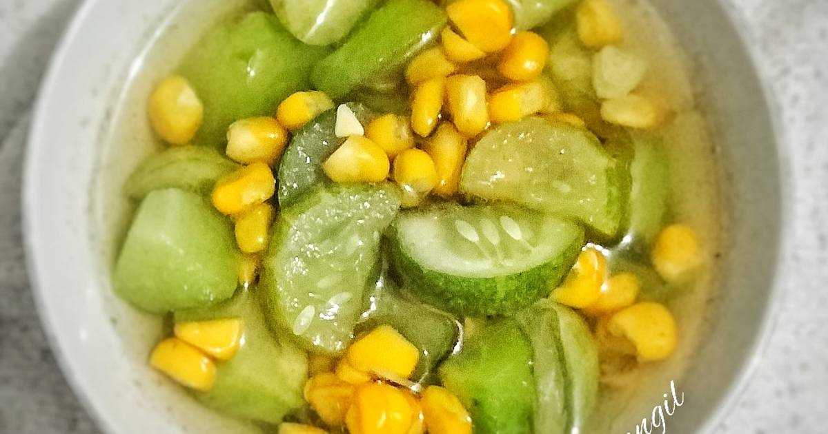 Resep Sayur Bening Timun oleh Fey_Pawonmungil - Cookpad
