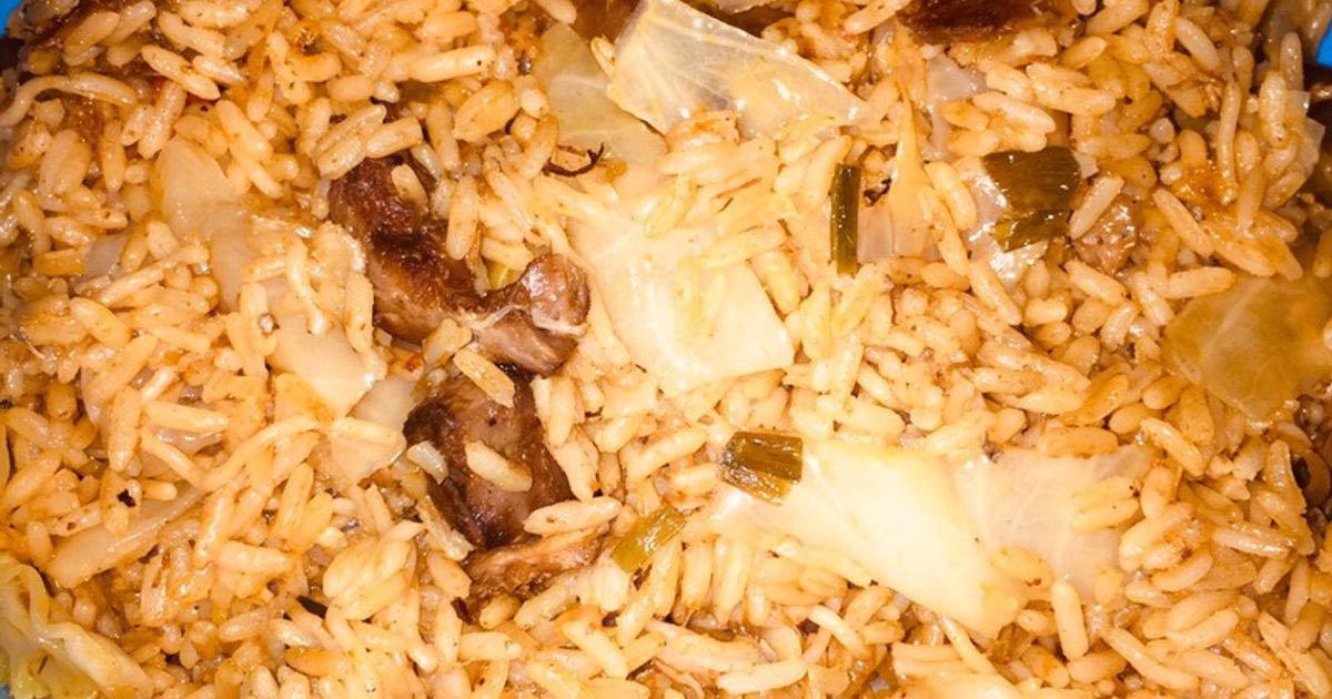 Jollof Rice With Cabbage Recipe by Haleema Waxeerie - Cookpad