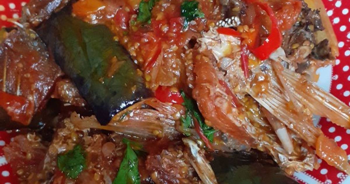 Resep Ikan asin + terong balado oleh Novra Putry Sudarto - Cookpad