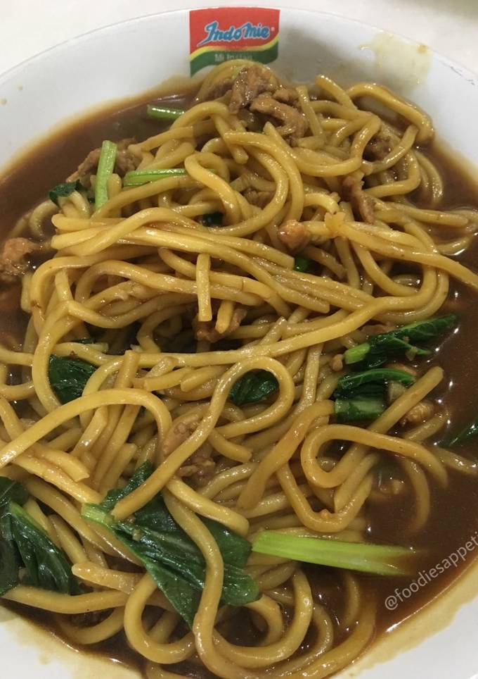 Resep Mie Kuning Rebus / Lo mee / Lo Mie oleh Lita Luo - Cookpad