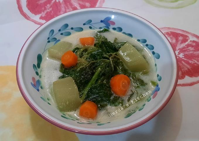 Resep Sayur Bobor Bayam Labu Siam oleh Herda's Kitchen - Cookpad