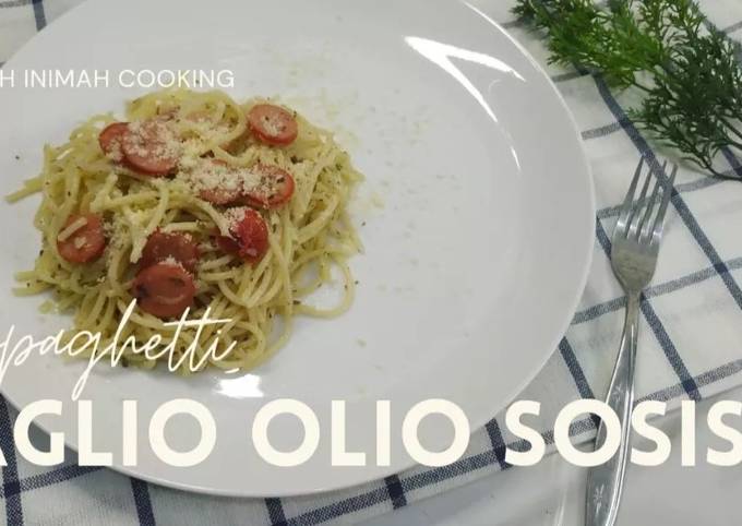 Resep Spaghetti aglio olio sosis oleh INIMAH COOKING - Cookpad
