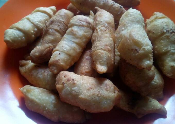 Resep Pisang Molen Mini oleh Arie - Cookpad