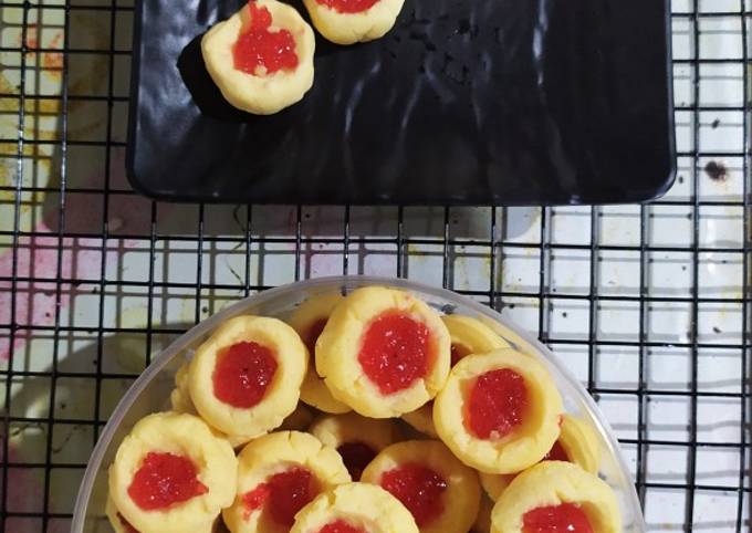 Resep Kue Susu Maizena oleh Sri Ekawati - Cookpad