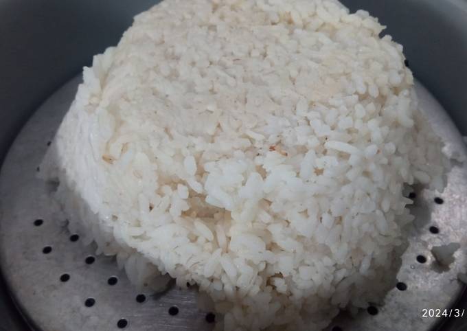 Resep Nasi sisa kukus pakai magicom (bareng nasi baru) edisi romadon ...