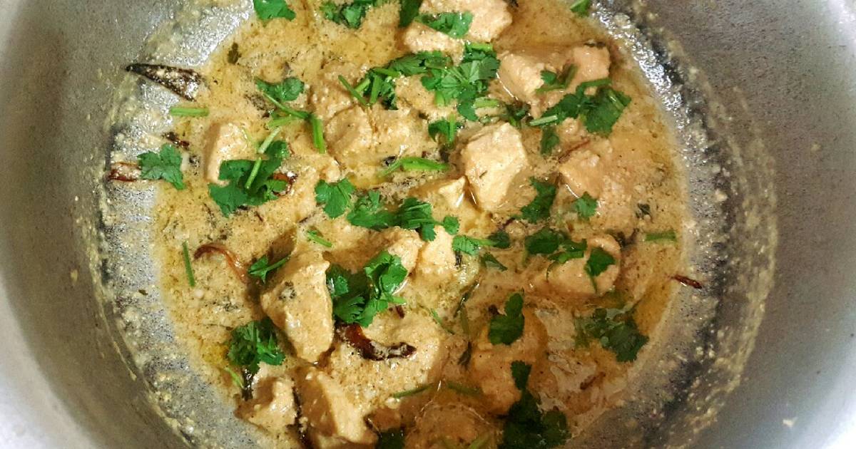 Chicken Qorma 🍜 Recipe by AK 👩🏻‍🍳 - Cookpad