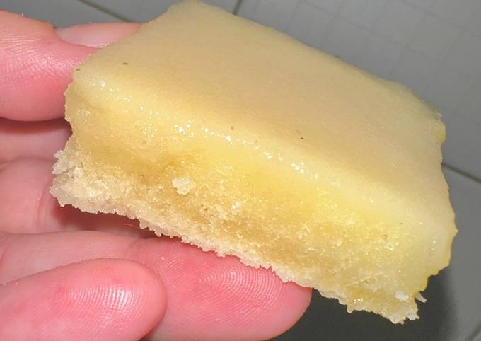 Lemonies / Brownie de limón / Cuadraditos de limón Receta de Kiara fava ...