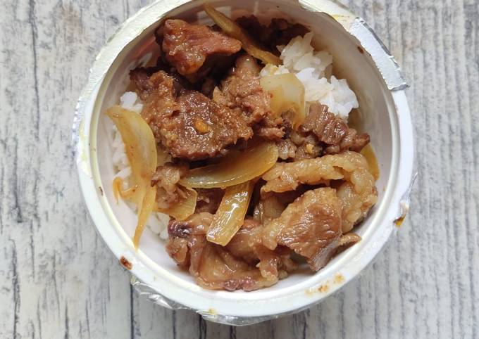 Resep Gyudon (Beef Bowl) oleh Wahyu Purnomo - Cookpad