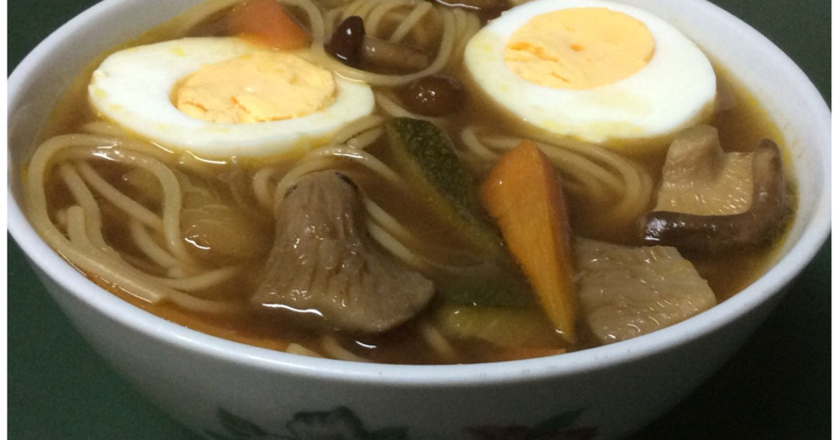 Sopa Ramen/ Vegetariana, A Mi Manera Receta de Mayte Fuentes Garcia ...