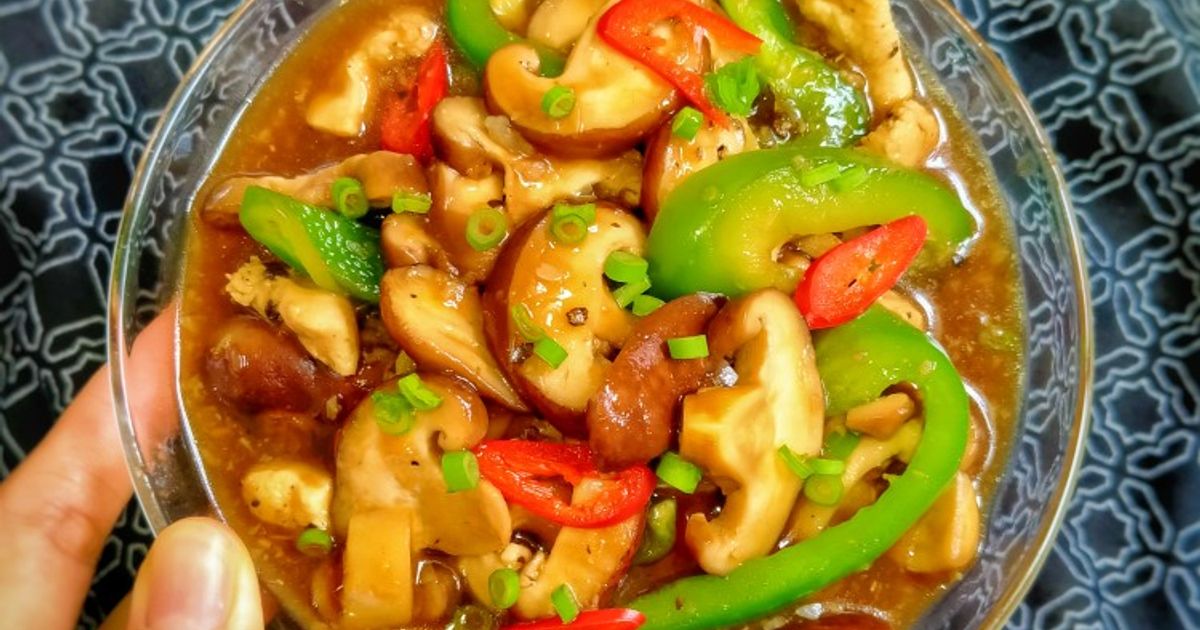Resipi Button Mushroom And Chicken Stir Fry oleh shazrina - Cookpad