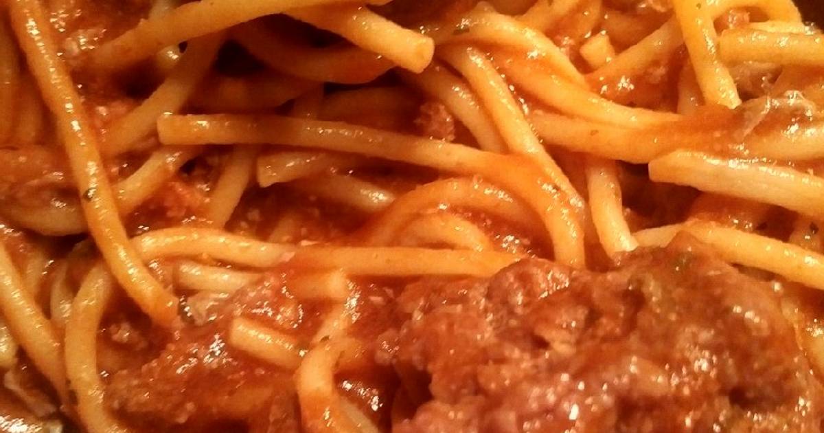 Spaghetti and Meat Squares Recipe by Catherine MJ Mary Evans - Cookpad