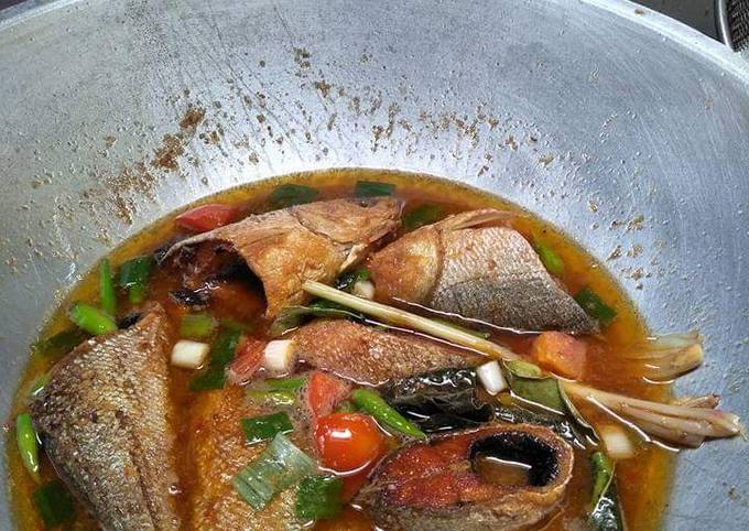 Resep Pindang bandeng ala aku oleh Rozika Prihatiningsih - Cookpad