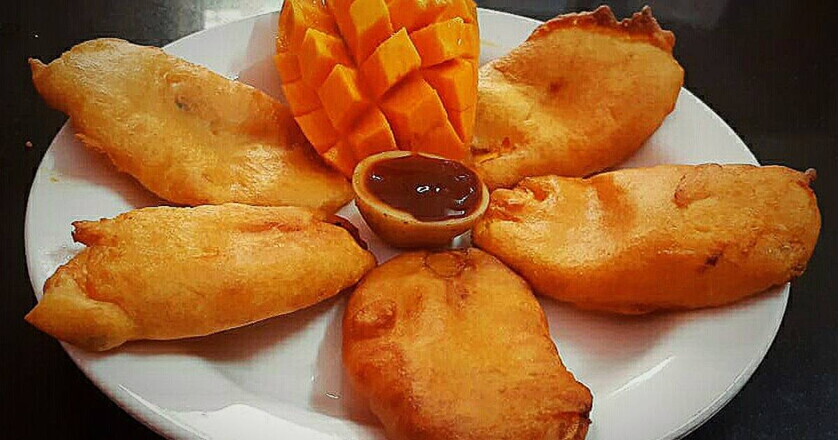 Ripe mango fritters Recipe by Sonal Modi - Cookpad