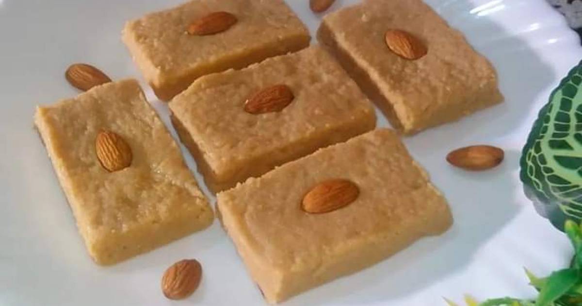 Gujarati traditional sweet sukhdi Recipe by Shobhana Vora - Cookpad
