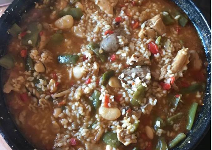 Paella con conejo y romero, receta muy rica Receta de 🍀Yuliya🍀 - Cookpad