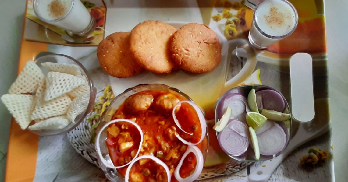Undhiyu And Chaapdi Gujju Special Recipe by pooja Ladva - Cookpad