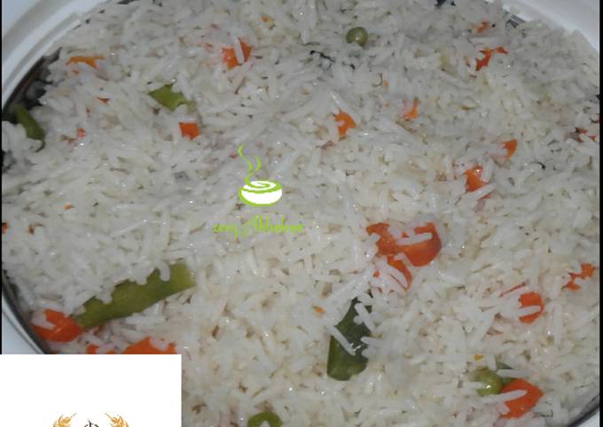 White fried rice Recipe by Zaynab Abbakar - Cookpad