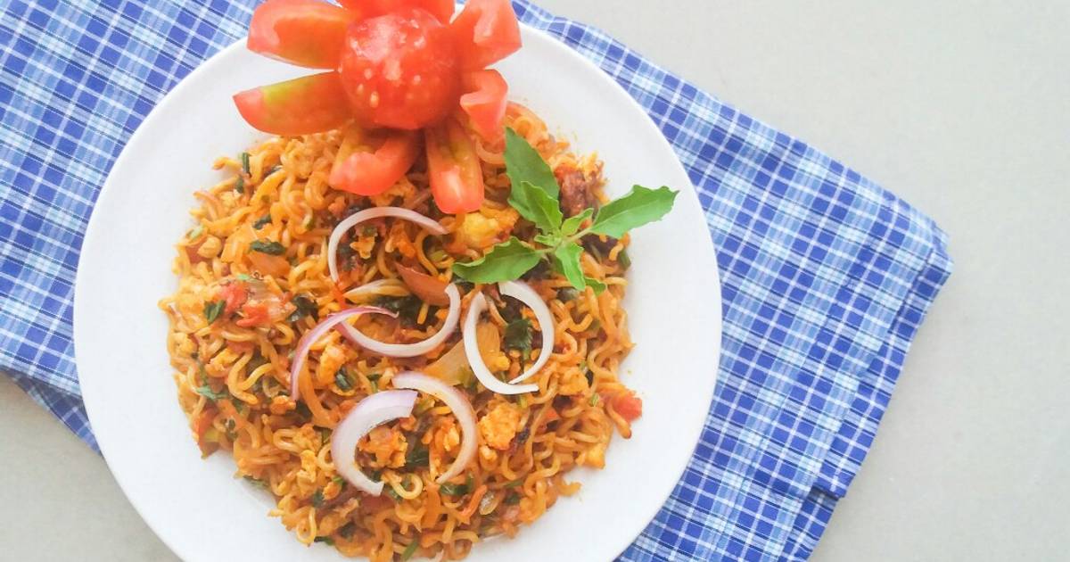 Resep Kreasi indomie | indomie goreng spesial oleh The Ersyah - Cookpad