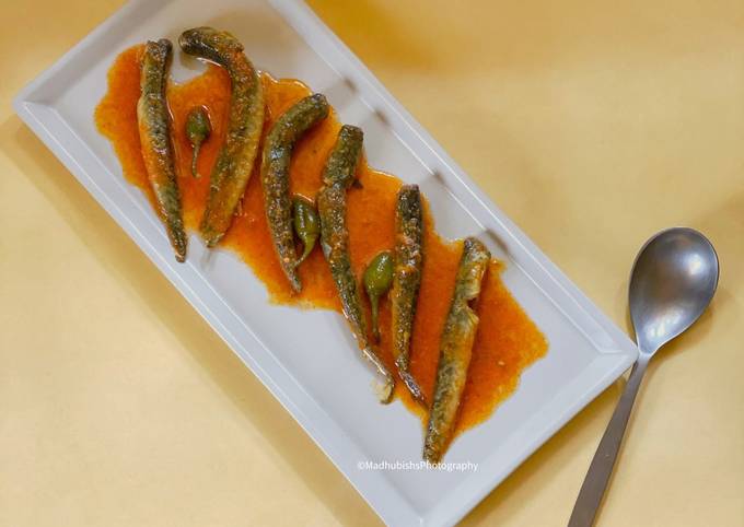 Gule Mach’aur Jhaal Recipe by Madhumita Bishnu - Cookpad