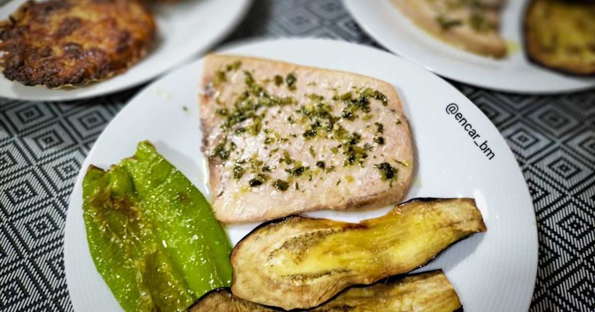 Emperador Con Salsa Verde Y Verduras En Airfryer Receta de Encar