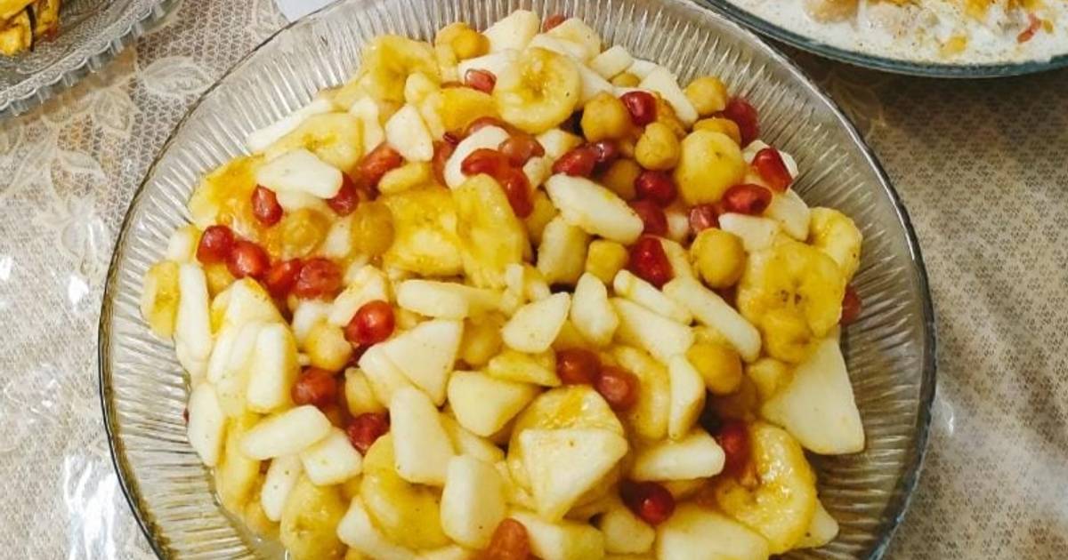 Mix Fruit Chaat Recipe by Umme Ahmad - Cookpad