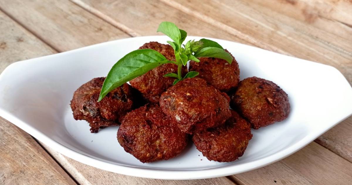 Resep Bola-bola ikan | sate goreng ikan oleh Tsania II - Cookpad