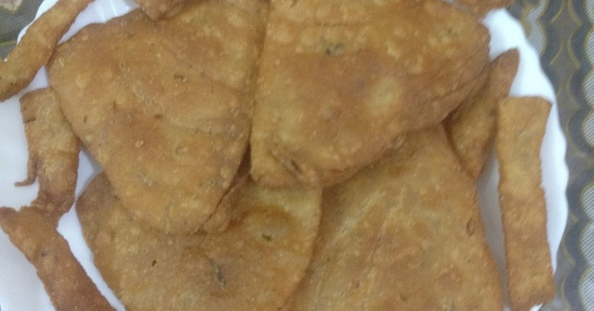 Atta Mathri Matar Recipe by Mrk Kalra - Cookpad
