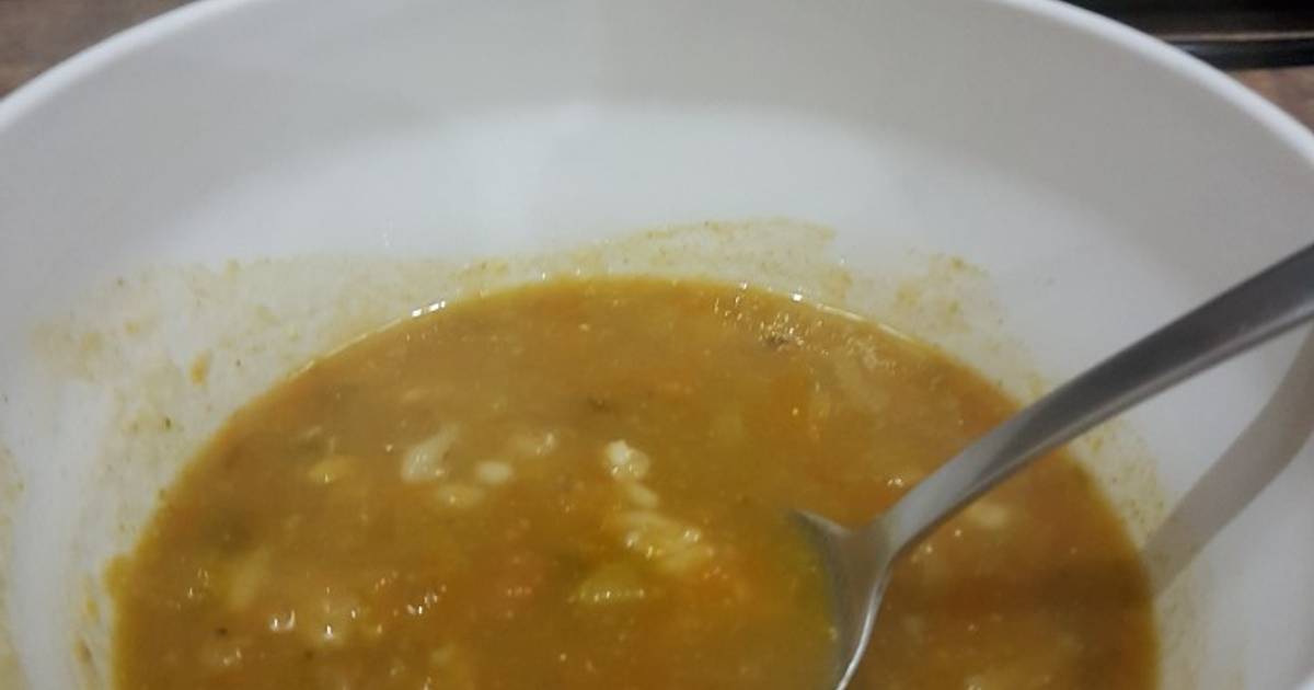 Hearty Vegetable Soup Recipe by Moeniera Rajah Mangera - Cookpad
