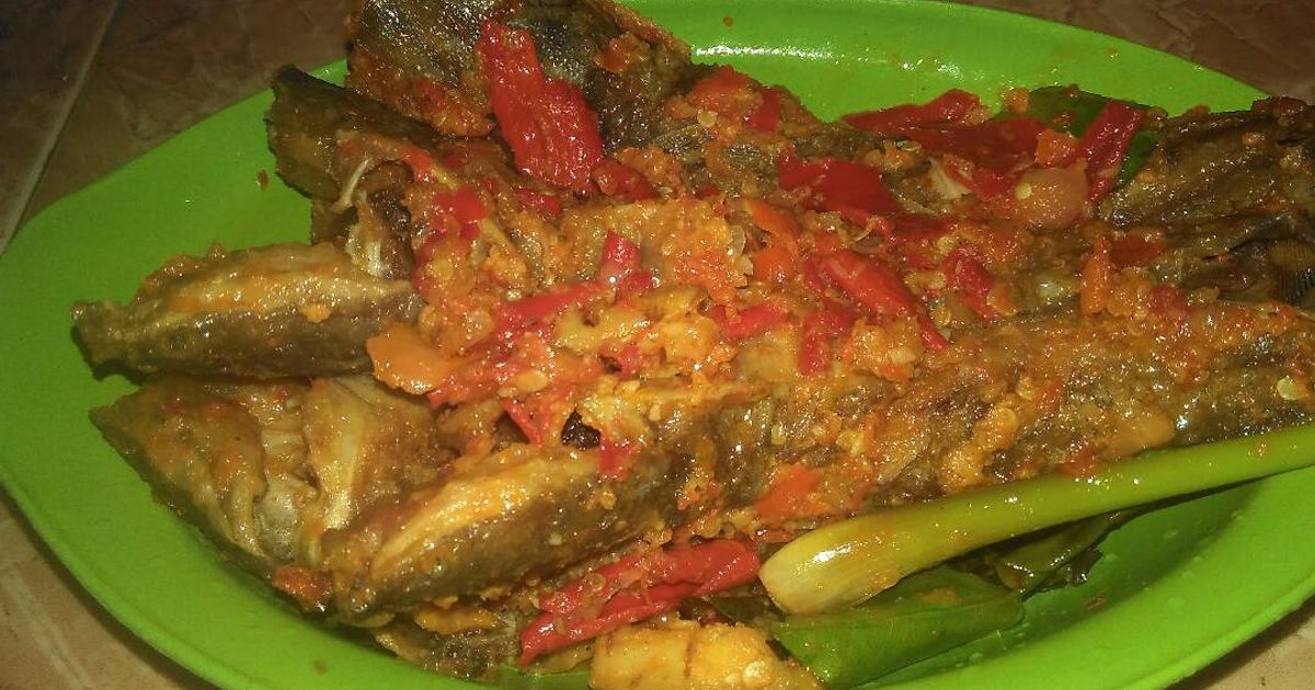 Resep Lele Bumbu Balado oleh Dhinory - Cookpad
