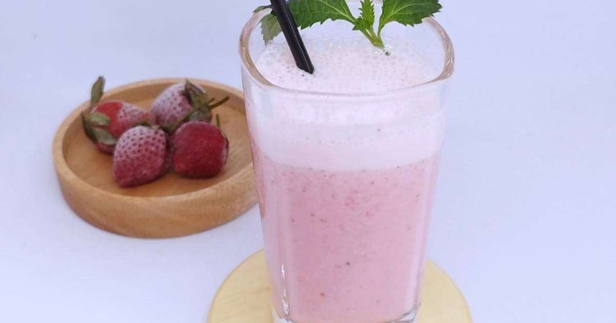 Resep Jus Stroberi Yoghurt oleh yanti sutanto - Cookpad