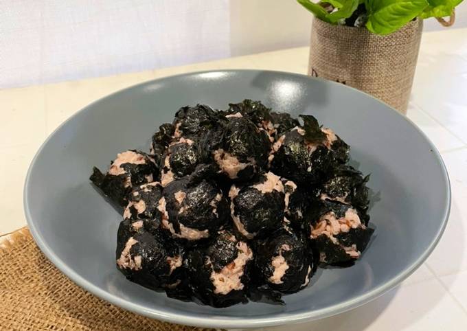 Resep Tuna Mayo Rice Ball oleh Kamanika - Cookpad