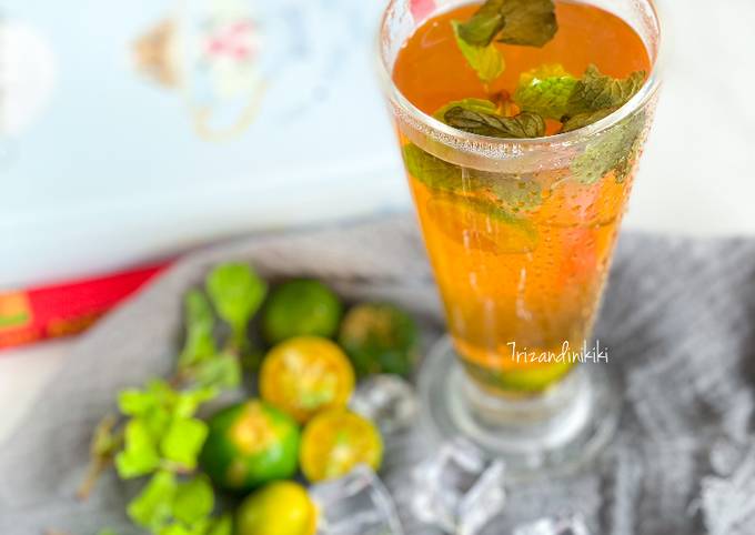 Resep Es teh jeruk cui oleh Kiki Rizqi Andini - Cookpad