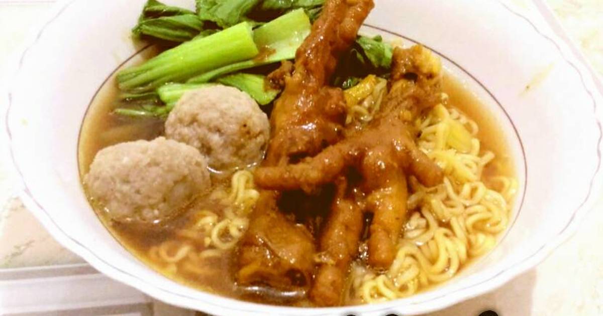 Resep Mie bakso ceker oleh Indah Sari - Cookpad