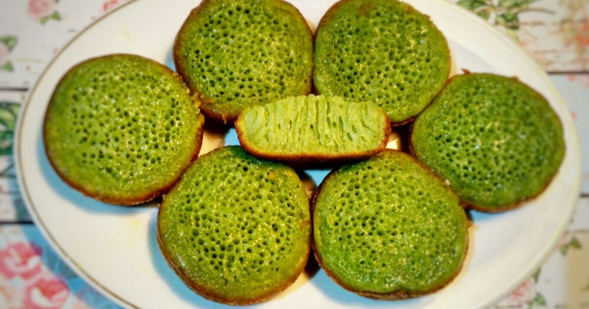 Resep 10. Bika Ambon Mini Pandan oleh Dessy Kemalasari - Cookpad